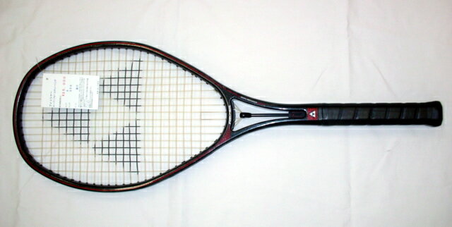 【商品名】 スーパーフォームチューニング【メーカー】 その他メーカー【グリップサイズ】 4【重量（実測値）】 356g【程度】 BB:多少傷あり【付属品】 ケース【商品No.】 D-153※重量・フレックスに関しましては実測値となります。グ...