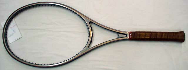 【商品名】 ACE_COMP【メーカー】 その他メーカー【グリップサイズ】 3【重量（実測値）】 324g【フレックス（実測値）】 63【程度】 B:少し傷あり【商品No.】 D-3402※重量・フレックスに関しましては実測値となります。フ...