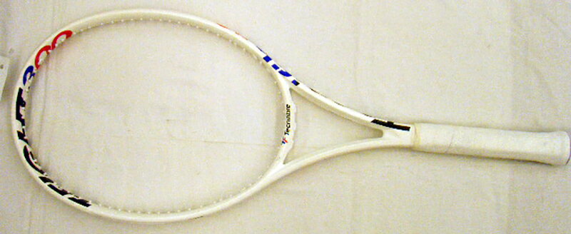 コントロール性能とパワーを両立させたrs Sectionを採用 Isoflexを搭載することでスイートエリアが拡大し、 心地よいフィーリングを実現 仕様 重量（平均）: 300g フェイスエリア：98inch バランスポイント（平均）：32...