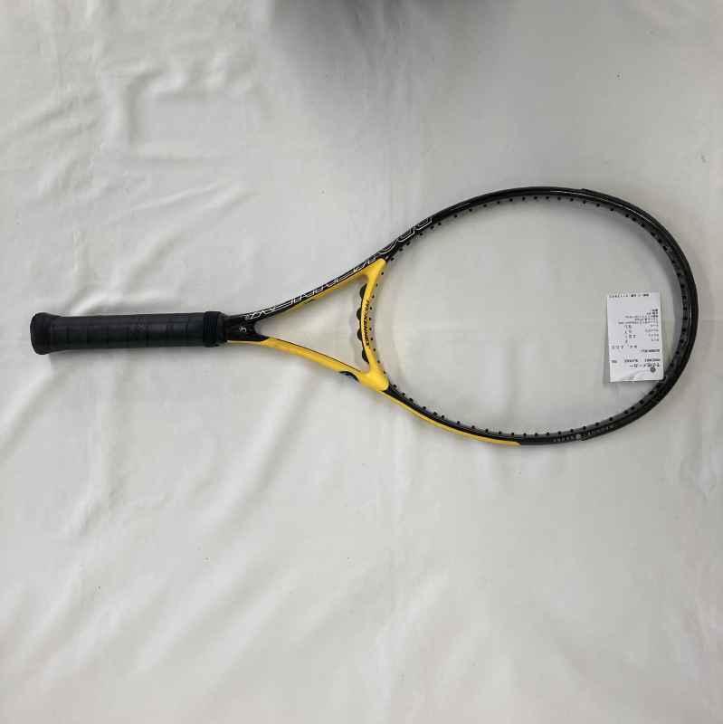 -【商品名】 PROKENNEX BLACKACE 285【メーカー】 その他メーカー【フェイスサイズ】 100平方インチ【フレーム長】 27インチ【推奨テンション】 50〜65lbs【グリップサイズ】 2【重量（実測値）】 281g【フレ...