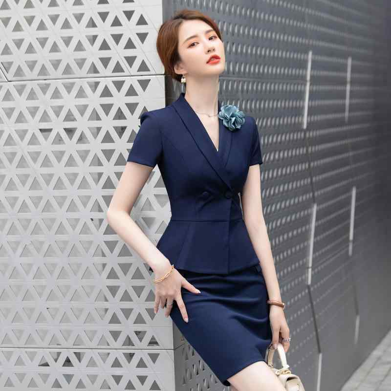 レディース スーツセット 夏秋 高級感 職業服 ホテル 美容院 空姐 通勤用 ブラウス スカート 組み合わせ 軽量 ストレッチ 素材・主な素材: 粘膠繊維・主素材含有率: 30%以上50%未満・カラー展開: ブラックスーツ+ミニスカート.ブ...