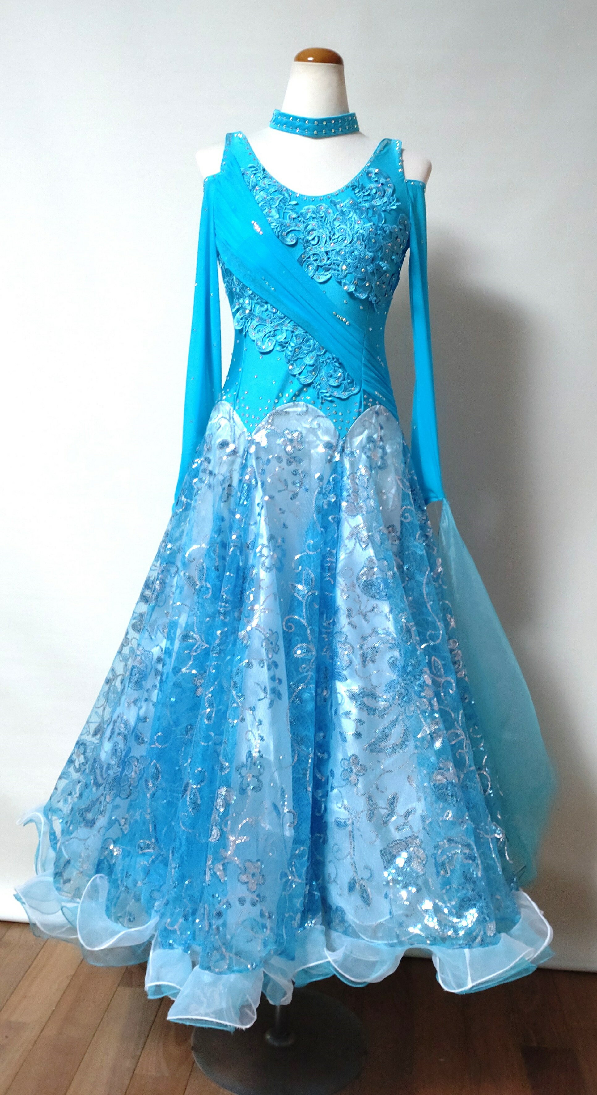 商品説明サイズの注文についてショツプへ相談に名前・ウエスト・身長を記入してお送りください。 サイズサイズs：バスト： 80-90 ウエスト：60-70 ﾠM:バスト： 84-94 ウエスト：64-74 ﾠL： バ...