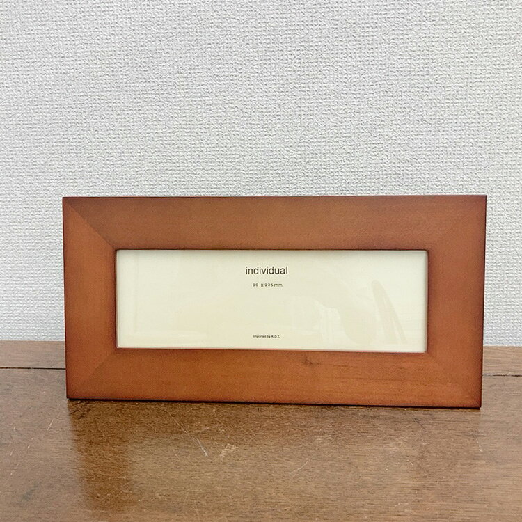 individual『LIBERRYシリーズ』のパノラマサイズ対応のフォトフレームです。 『LIBERRYシリーズ』は、背面に面取り加工を施した立体感のあるデザインのシリーズです。 サイズ W324×H163×D19mm 写真サイズ パノラ...