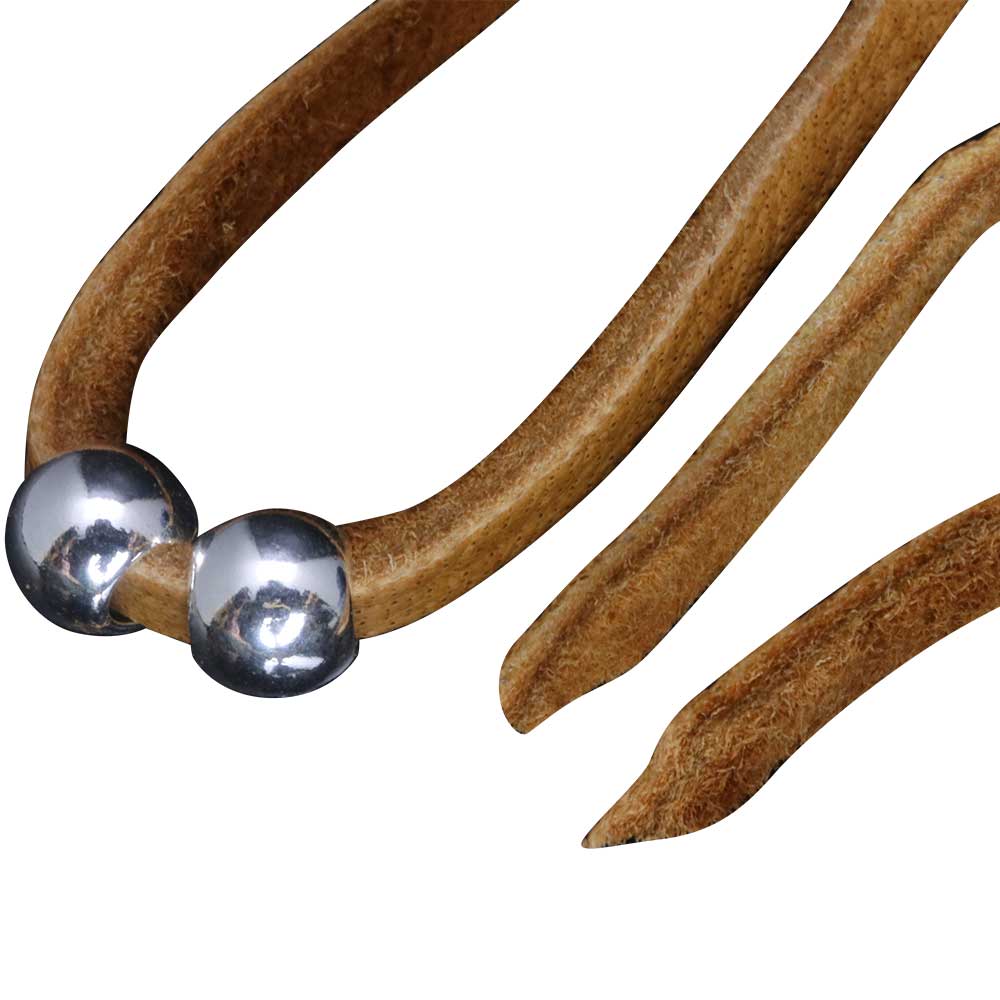 ■SIZE 革紐：長さ約90cm 幅約3mm 厚み2mm シルバービーズ7mm ■素材 鹿革紐 シルバー925 ■付属品 なし シンプルな鹿革紐にシルバービーズを組合せたアイテムです。 ペンダントトップに合わせてご利用頂けます。 また、長さ...