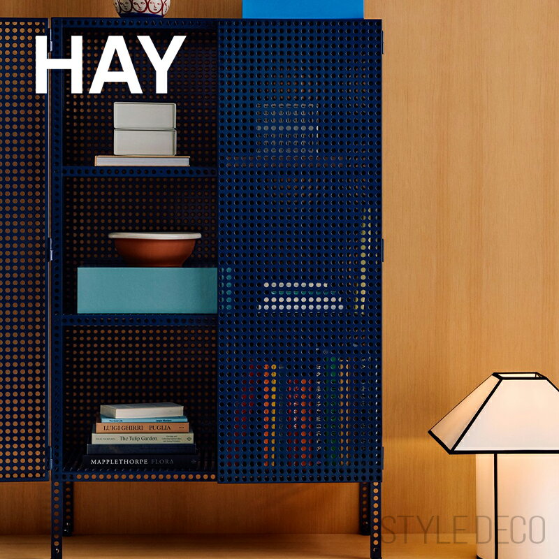 【正規販売店】［1年保証］ ［ HAY ］穴あき キャビネット フロア L デザイナー：MULLER VAN SEVEREN（ミュラー・ヴァン・セヴェレン） サイズ：W890×D400×H1466mm、脚の高さ：205mm 材　質：粉体塗装...