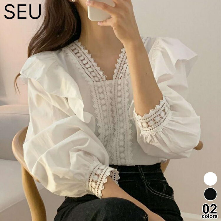 商品について 甘さと上品さを両立した、主役級フリルレースブラウス。繊細なレース使いと立体感のあるフリルが目を引くブラウス。デコルテを美しく見せるVネックラインに、縦ラインのレースをあしらうことで、甘くなりすぎずすっきりとした印象に仕上げまし...