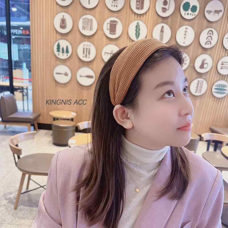 髪の カチューシャは 韓国 秋冬 レ トロ 色の ニットの 広い 辺の 平板の 百 合のの シンプルネットの カチューシャの カチューシャです。商品番号: MJFG237ブランド: KINGNIS加工技術: ORIGIN: Jinhua主な...