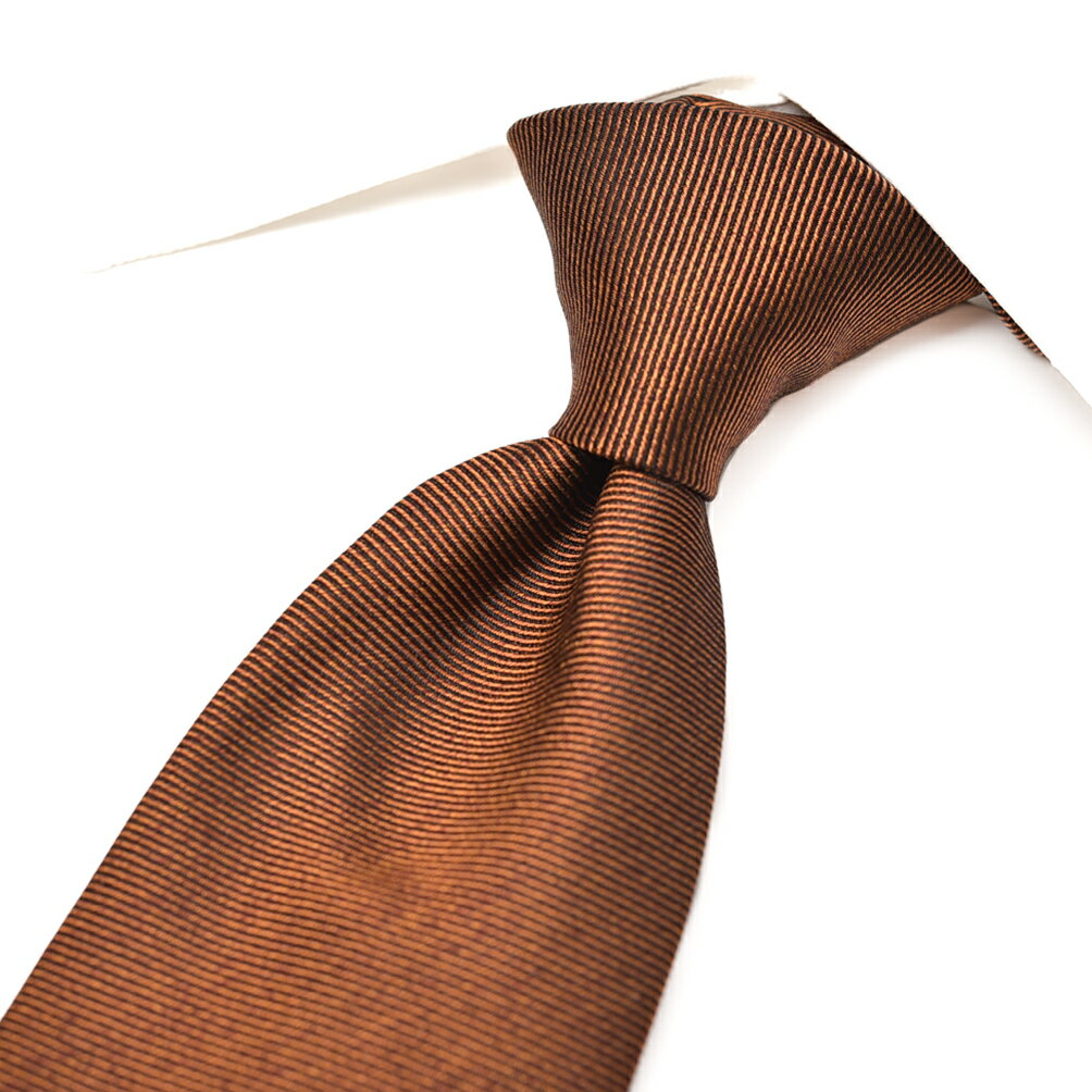 DETAIL商品データBARBA / バルバBARBA（バルバ）は、1988年にアントニオ・バルバ氏によって創業されたシャツブランド。ブランドの基礎となっているのは、「古代ナポリの仕立て (l'antica sartoria Napolet...