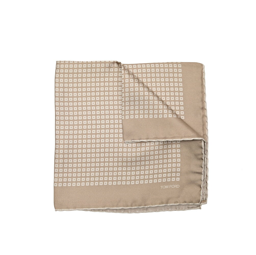 DETAIL商品データTOM FORD / トムフォードグッチをその類稀なる才覚で復活させ、モードの頂点へと導いたトム・フォード。2005年、彼は満を持して自身の名を冠したブランド「トム・フォード」を設立しました。トム・フォードは、クラシカ...