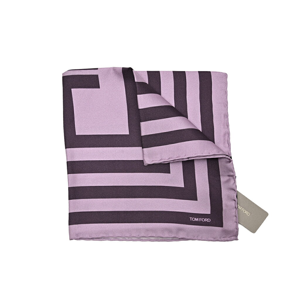 DETAIL商品データTOM FORD / トムフォードグッチをその類稀なる才覚で復活させ、モードの頂点へと導いたトム・フォード。2005年、彼は満を持して自身の名を冠したブランド「トム・フォード」を設立しました。トム・フォードは、クラシカ...