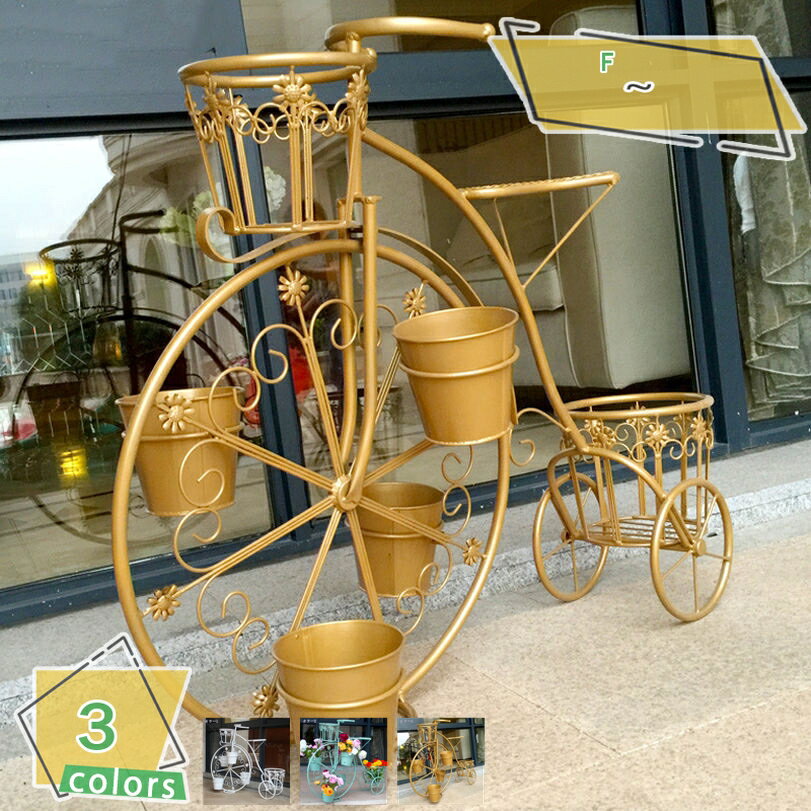 メイン素材：鉄【商品詳細】サイズ：長さ×幅×高さ：84*32*70cm（スタッフ採寸のため、若干の誤差が生じる場合がございます）【材質&デザイン】ガーデンラック全体が防錆塗装鉄パイプのデザインになっています。鉄スタンドは家の装飾スタイルに簡...