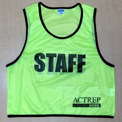 ※ビブスのサイズはスポーツするときにぴったりなフリーサイズ（170cmぐらいの大人でぴったりです） 　一回り大きなXXLサイズのビブスもあります。お気軽に お問合せ下さい。 ※メール便にて発送いたします。ビブス ネーム,イラスト も入れれま...