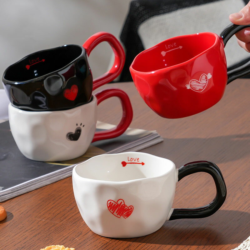 【商品コード】:y499268 【材質】：陶磁器 【カラー】：4色 【サイズ】：約 ●カップ口径10cm 高さ7.5cm ●容量：330ml 【注意事項】 ※万一在庫切れの場合はご了承ください。 ※商品の色及びサイズは、撮影状況やPC環境に...