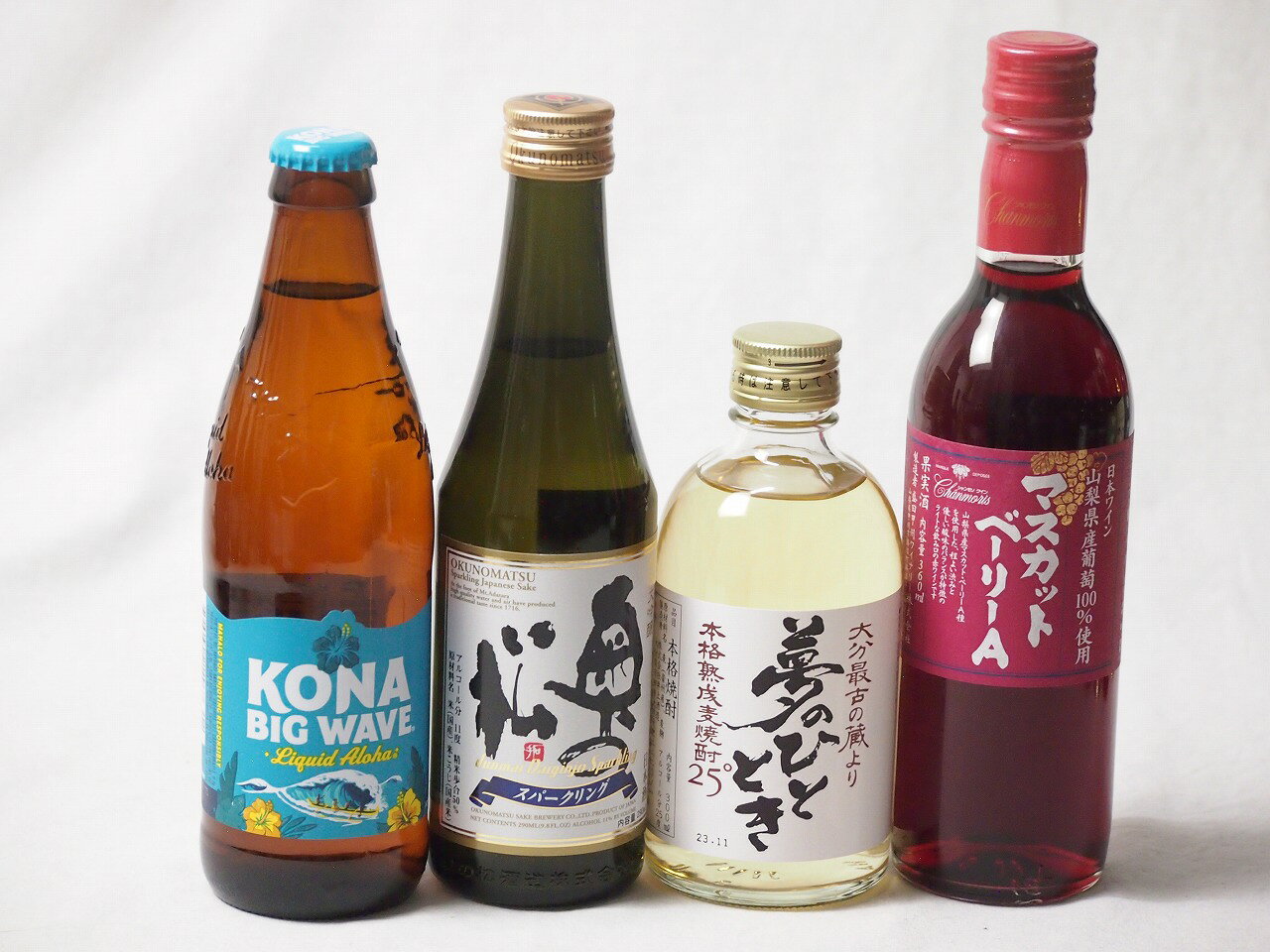 井上酒造（大分県）の熟成麦焼酎「夢のひととき」ですね。その名の通り、心地よい夢の中にいるような、まろやかで奥深い味わいが特徴の逸品です。「夢のひととき」は、熟成された麦焼酎ならではの、繊細で見事なバランスが魅力です。まろやかな喉ごし: 何と...