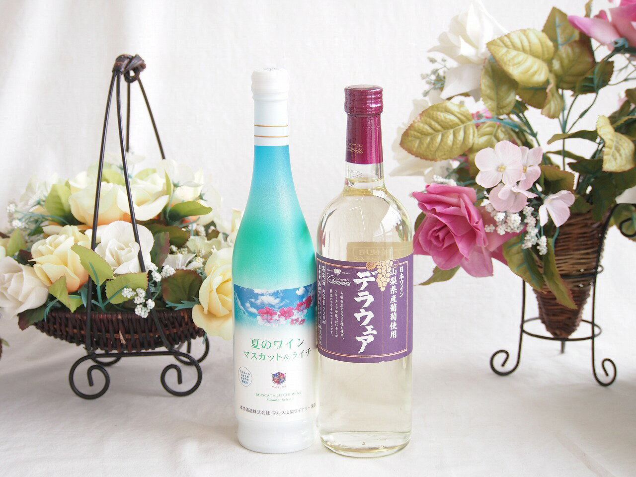 本坊酒造の「マルス山梨ワイナリー」が手がける、夏季限定のとても爽やかな**微発泡白ワイン**です。 夏の青空やエメラルドグリーンの海をイメージしたスタイリッシュなボトルに入っており、見た目からも涼しさを感じられる人気の一本です。具体的な特徴...