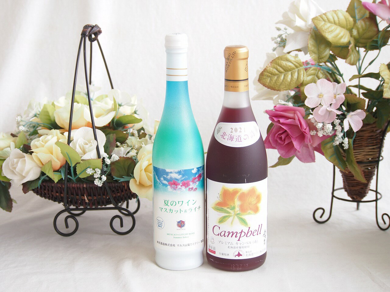 本坊酒造の「マルス山梨ワイナリー」が手がける、夏季限定のとても爽やかな**微発泡白ワイン**です。 夏の青空やエメラルドグリーンの海をイメージしたスタイリッシュなボトルに入っており、見た目からも涼しさを感じられる人気の一本です。具体的な特徴...