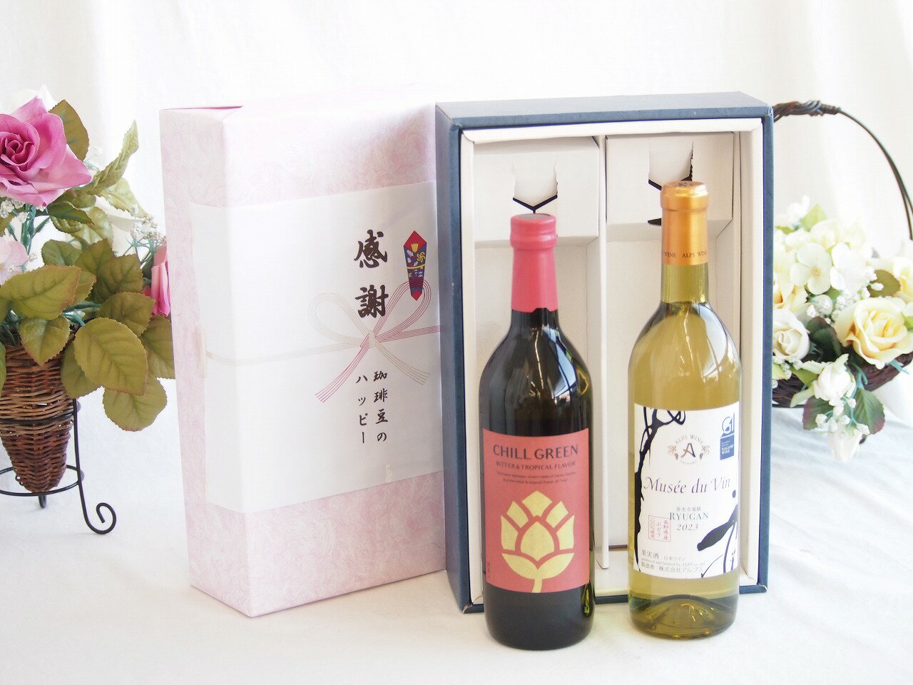 濱田酒造（鹿児島県）が造る「CHILL GREEN（チルグリーン）ビター＆トロピカル」は、これまでの麦焼酎のイメージを覆す、非常に華やかで爽やかな「ボタニカル系麦焼酎」です。 一言でいうと、「まるでジンのような香りと、白ワインのような清涼感...