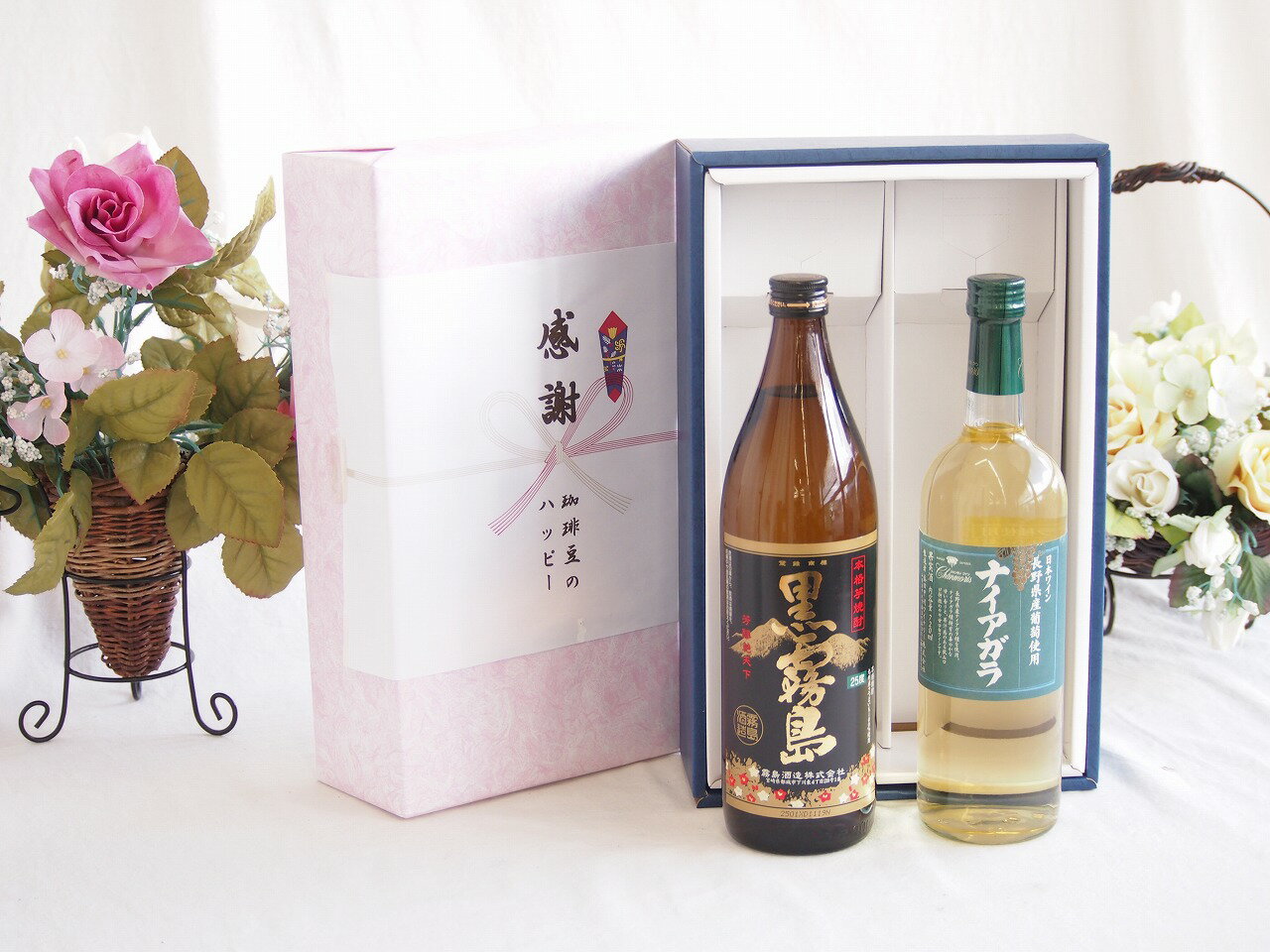 「クロキリ」の愛称で親しまれているこのお酒は、宮崎県の霧島酒造が作る、日本で最も有名な芋焼酎の一つです。その特徴を分かりやすくご紹介します。 最大の特徴は、大正時代の創業当時の製法を再現した「黒麹（くろこうじ）」仕込みであることです。 芋焼...