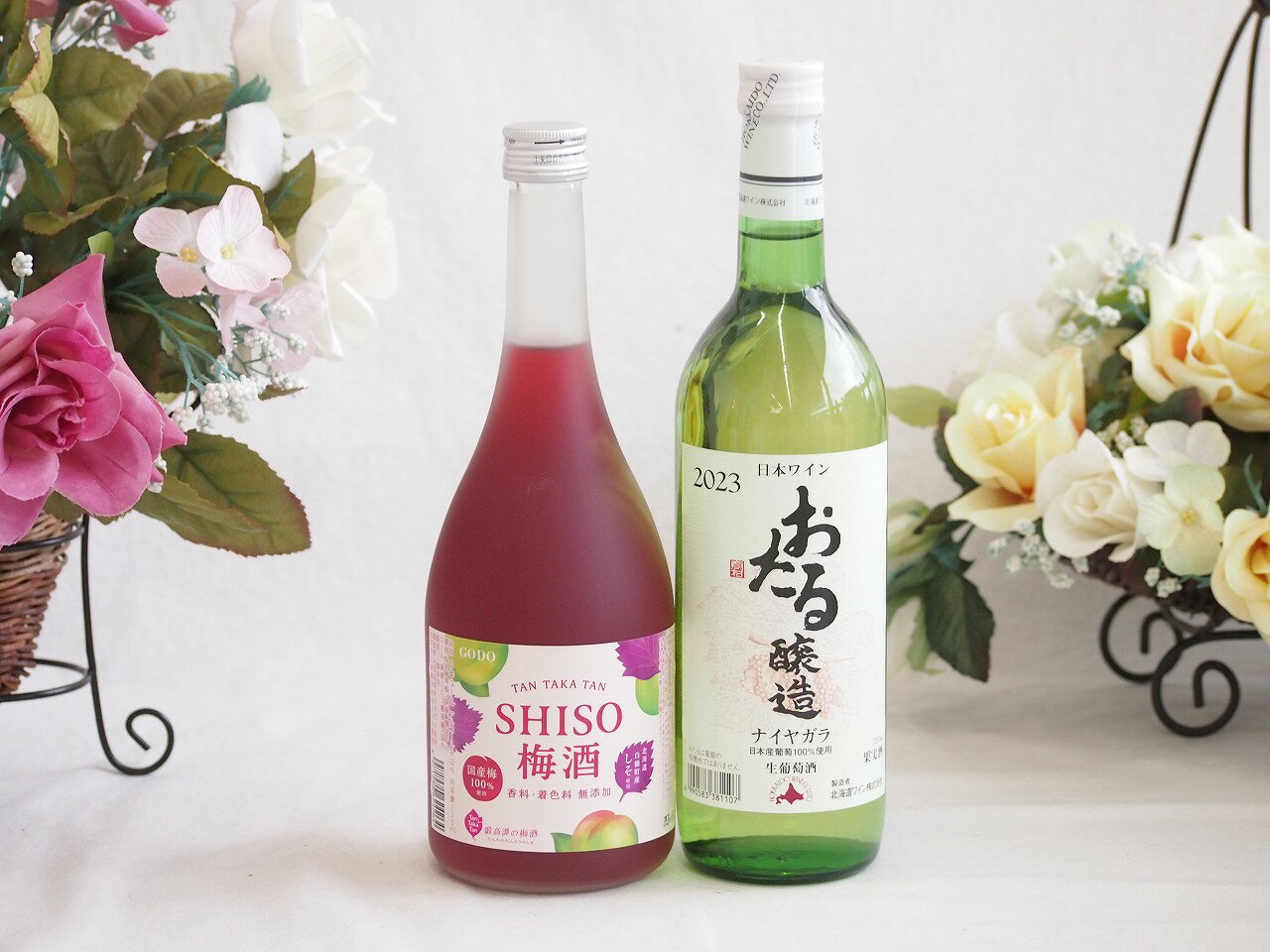 「鍛高譚の梅酒」は、「しそ焼酎 鍛高譚」に使用されている赤紫蘇と同じ原料を使用しています。 赤紫蘇抽出液と梅酒をブレンドした、香り高い赤紫蘇の風味と、梅酒のさわやかな味わいが楽しめる梅酒です。 液色のルビー色は紫蘇由来のものです。 香りは赤...