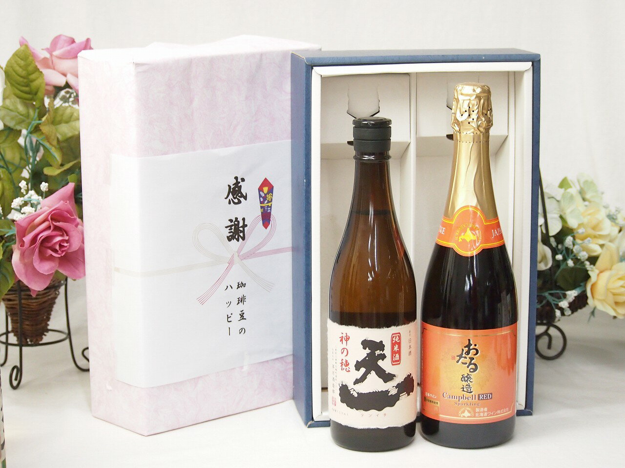 贈り物ギフトセット用として賜らせて頂きます。 熨斗賜ります。（熨斗表書き例：お中元、お歳暮、内祝いなど 　　 お名前例：贈り物本舗じざけや） ギフトカードメッセージ賜ります。 三重県産の酒造好適米「神の穂」と三重県産の酵母を使用しており、し...