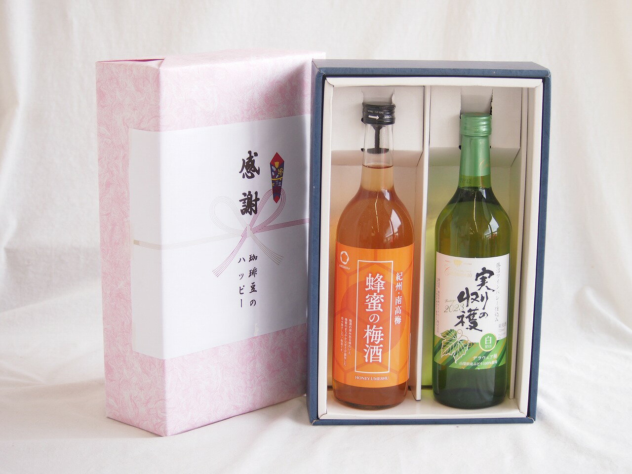 中野BCの蜂蜜梅酒は、和歌山産南高梅と国産蜂蜜が織りなす、まろやかで優しい味わいが特徴の梅酒です。アルコール度数は12度で、飲みやすく、老若男女に愛されているロングセラー商品ですよ。その調和の取れた甘みと酸味が魅力で、食前酒としても、ゆった...