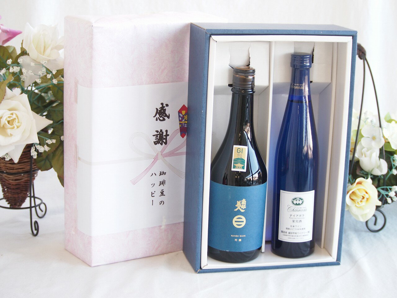 贈り物ギフトセット用として賜らせて頂きます。 熨斗賜ります。（熨斗表書き例：お中元、お歳暮、内祝いなど 　　 お名前例：贈り物本舗じざけや） ギフトカードメッセージ賜ります。 南部美人吟醸（なんぶびじん ぎんじょう）は、上品な香りと綺麗な後...