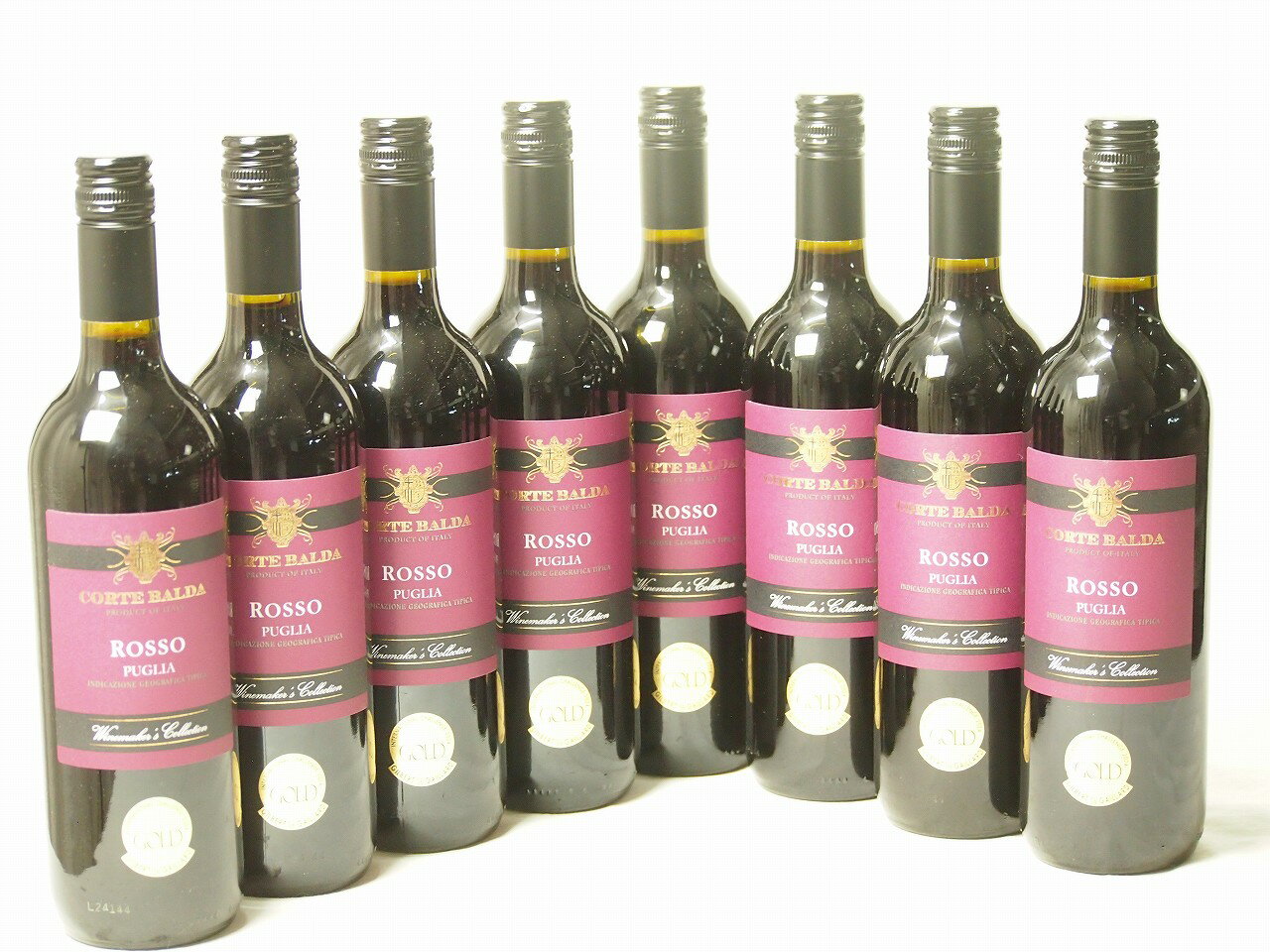 コルテ・バルダ・ロッソ・プーリアは、イタリアの金賞を受賞した高品質な赤ワインです。このワインは、プーリア地域で生産されており、豊かな果実味とバランスの取れたテイストが特徴です。750mlのボトルサイズで提供されています。8本セット(イタリア...