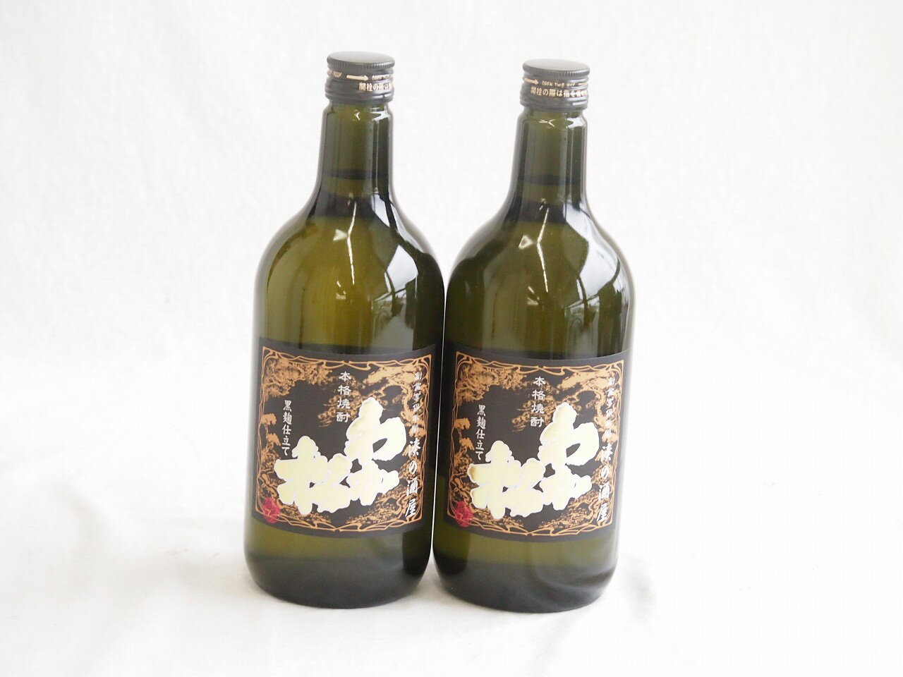 「黒麹仕立て芋焼酎 わか松 25度」は、鹿児島県の若松酒造が製造する本格芋焼酎です。この焼酎は、鹿児島県産のさつまいも「黄金千貫」と国産米麹を100%使用し、黒麹で仕込まれています。特徴としては、黒麹仕込みによる深いコクとキレのある飲み口が...