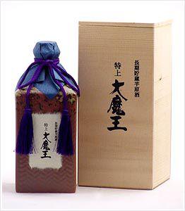 商品詳細 ■商品番号 268865 ■商品種別 芋焼酎 ■内容量 600ml×3本 ■アルコール度数 36度 ■麹菌 黄麹 ■蒸留方法 常圧蒸留 ■メーカー 濱田酒造 ■原材料 芋・米麹 コメント 厳選された芋焼酎を樫樽で3年以上熟成させた...