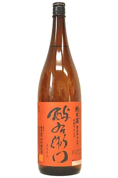 過去10年の純米大吟醸、純吟を純米酒にブレンドした燗酒専用酒。 〔容量〕1800ml 〔使用米〕ブレンド 〔精米歩合〕70% 〔アルコール度数〕15% ★この商品はにつきましては、夏季（6月〜9月）の発送は クール便を推奨しております。 是...