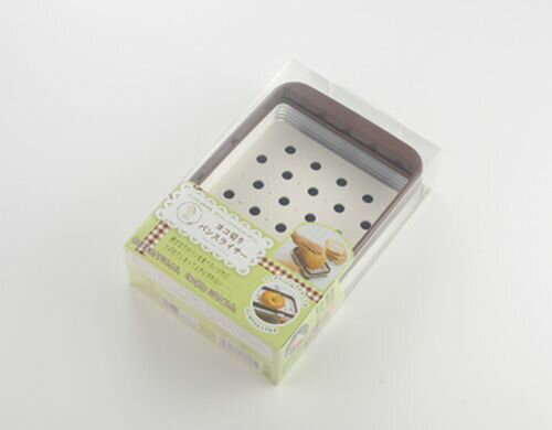 ホームベーカリーの機能を使いこなす、うれしい道具たちです。 日本製 パンを寝かせて切る事で、安定感と切りやすさ両立したスライサーです。 切る厚みを調節可能 ■材　質： 底皿・安全ガード・厚み調節板： 　　　　　ABS樹脂（耐熱：80℃／耐冷...