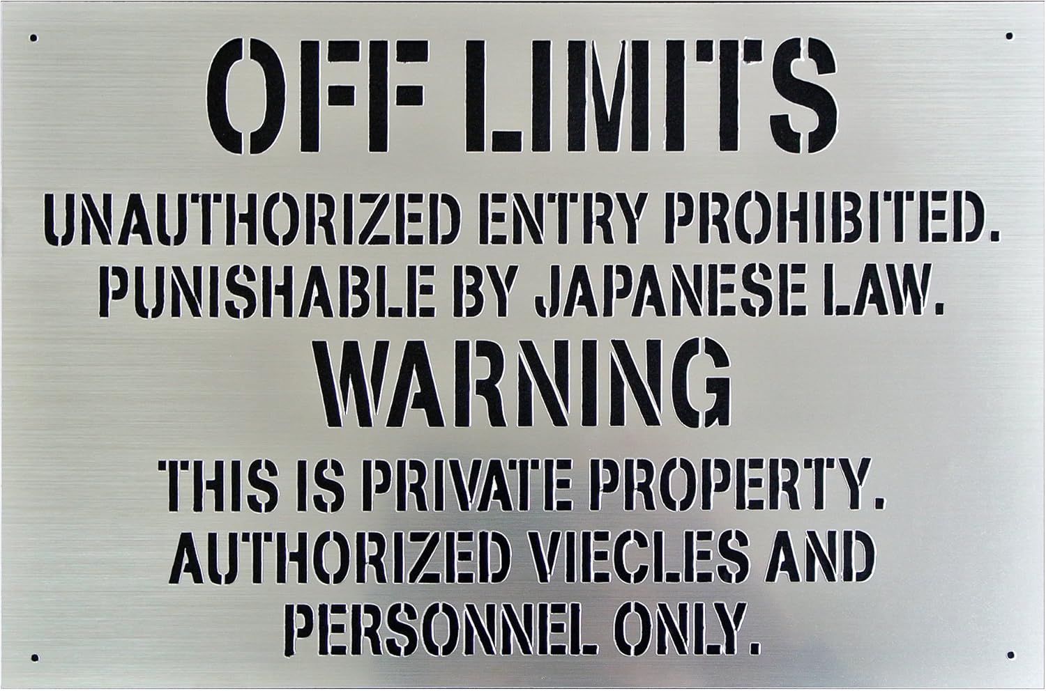 ☆月間優良ショップ2026年1月度受賞☆彡 ステンシルシート 世田谷ベース風、立ち入り禁止警告標識です。 仕様 ・サイズ 290×195mmx1.4mm ・色 シルバー ・材質 アクリル【ORG】