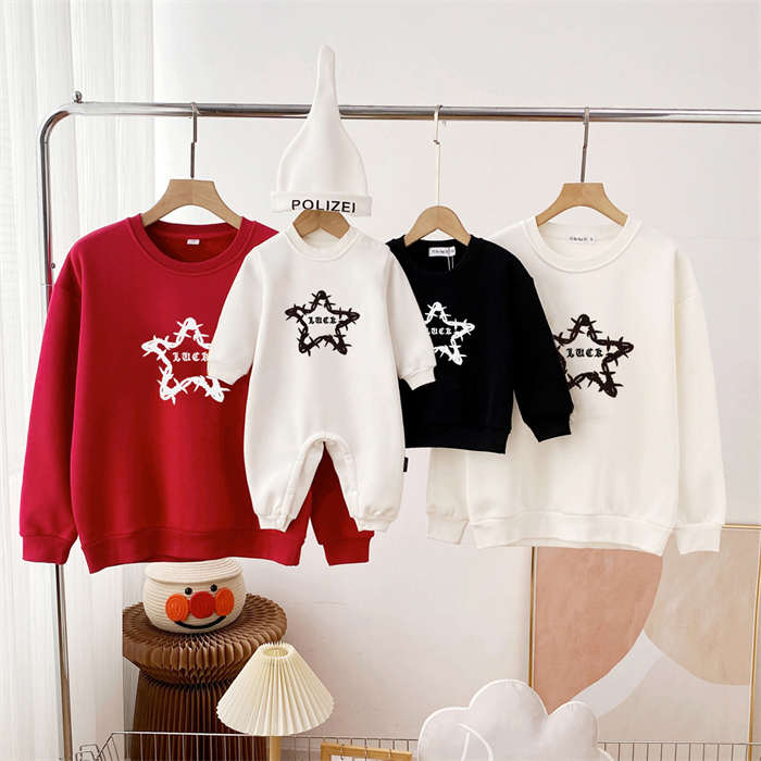 商品名:親子 ペアtシャツ トレーナー 星柄 tシャツ ロンパース トップス 長袖 リンクコーデ メンズTシャツ レディースTシャツ 親子ペアルック 女の子 男の子 ペアルック 親子服 親子お揃い服 ベビー服 子供服 赤ちゃん シンプル お...