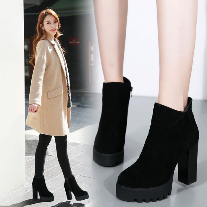 当店の掲載商品数、なんと1,500点以上！きっとあなたにピッタリのスタイルが見つかります。今だけの冬物セールも実施中！ぜひお越しください。カラー：ブラック（裏起毛あり、なしからお選び頂けます）サイズ：33　21.5cm34　22.0cm35...