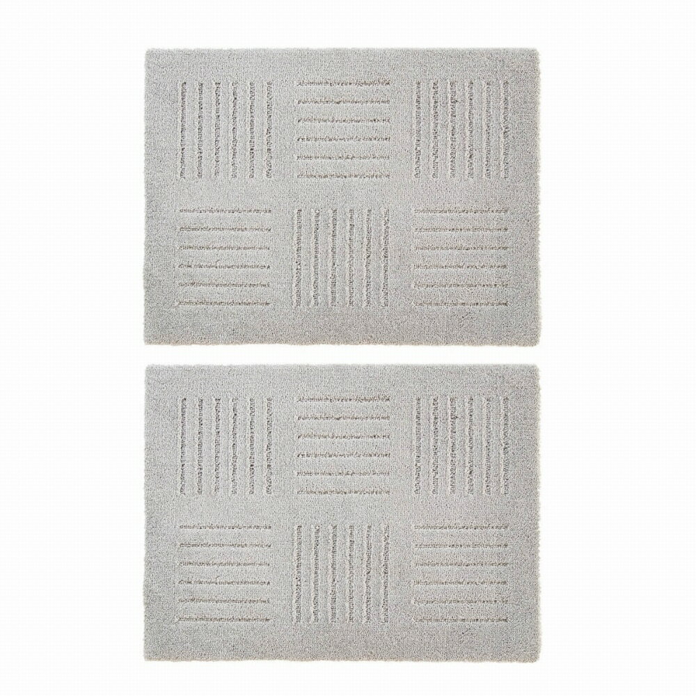 商品説明 ●裏面吸着でピタッとプラス。 ●好きな場所で好きな分だけつなげて使う「ピタプラス」の長方形45×60cm。 ●1枚1枚プラスしてつなげて使うピタプラスなら汚れた部分だけサッと外してお洗濯ができます。 ●つなぎ目がわかりにくい特殊カ...