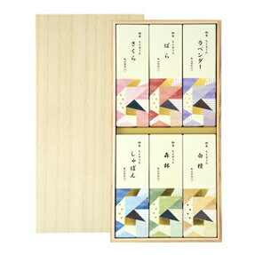 商品説明 ●「千歳＝ちとせ」とは長い年月という意味であり、 ●人と人のご縁＝お付き合いを末永くの気持ちをこめたご進物。 ●6種の香りが楽しめる人気のアソートセット。 ●高級感のある桐箱に入った「6種の香り」のお線香ギフト セット内容：桜・ば...