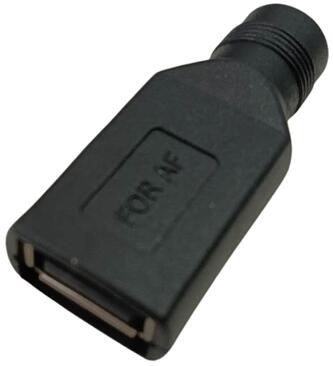 外径φ5.5mm　内径φ2.3mm　標準DCジャック　メス　⇔　USB -Type-A　メス　1個入　＜con-1903＞外径φ5.5mm　内径φ2.3mm　標準DCジャック　メス　⇔　USB -Type-A　メス　1個入　＜con-1903＞