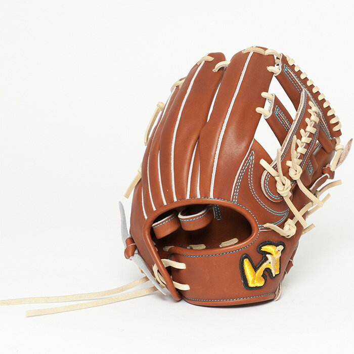 商品詳細中学生硬式、高校女子硬式用としてフィンガーループ機能を搭載！使い込んでもグラブ内がブカブカでフィット感を失うことを防ぎます。素材表革：天然皮革（北米ステアハイド）裏革：天然皮革（北米ステアハイド）カラー2907(ブラウン/キャメルブ...