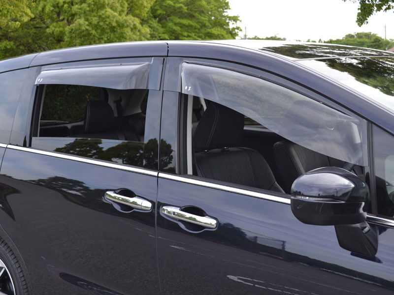 OXバイザー「ベイシック」モデルと同様のスモークカラーを採用！ 電動格納ミラーに対応した形状です！ OXバイザーシリーズはすべて日本国内で生産しています。 高分子密度が高く耐候性・透明性に優れた 純正アクリルに、耐衝撃性とUVカットをプラス...