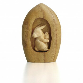 手のひらにころんと収まる、可愛らしいかたちのおまもりです。大切な人への贈りものにぴったりです。専用の袋が付属しています。【お手入れ方法と注意事項】※本製品は水分や熱を嫌います。温度・湿度の高いところや、直射日光の当たるところはお避けください...