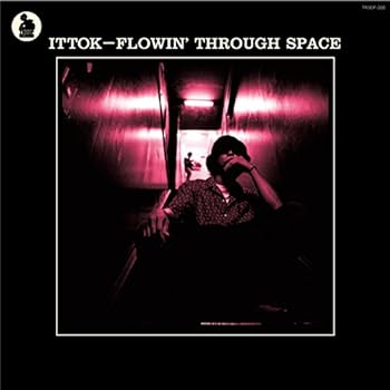 【中古】FLOWIN' THROUGH SPACE【メーカー名】【メーカー型番】【ブランド名】【商品説明】FLOWIN' THROUGH SPACE画像はサンプル写真のため商品のコンディション・付属品の有無については入荷の度異なります。掲載...