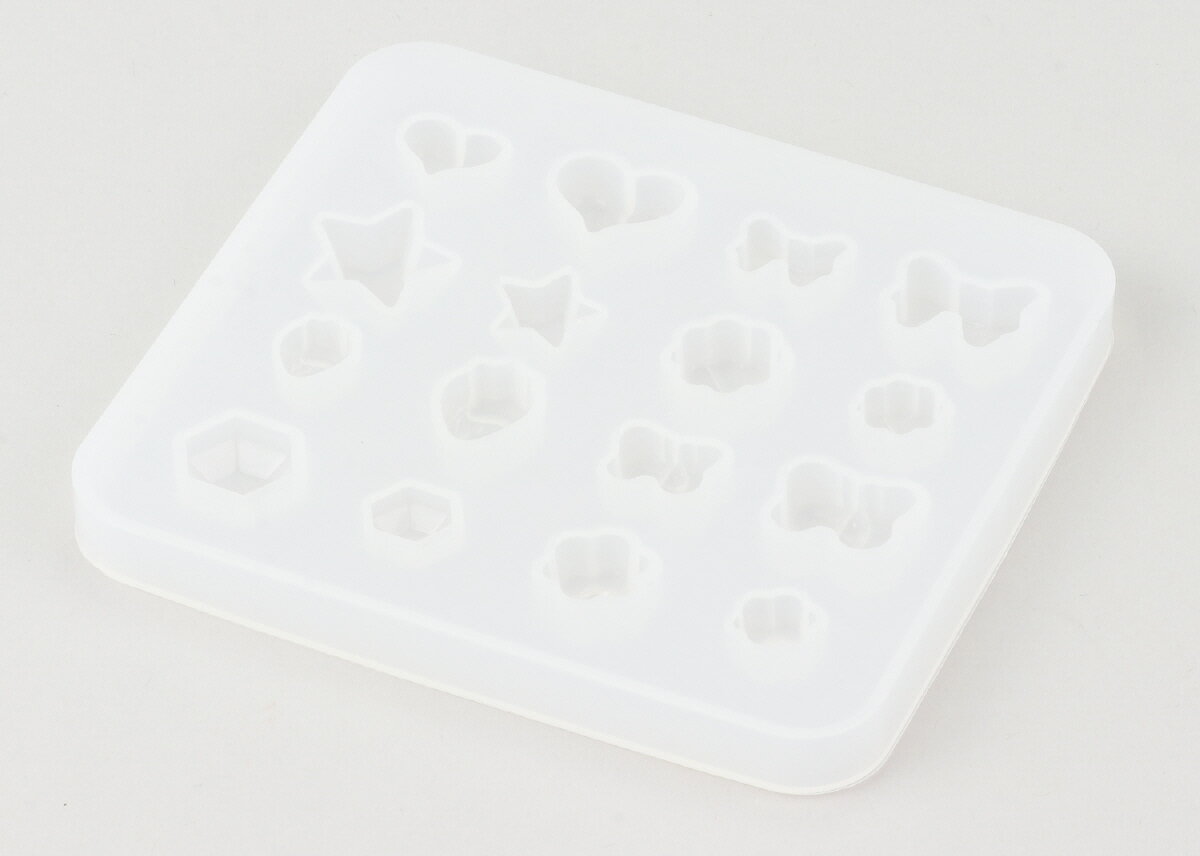 商品情報サイズ100×100×10mm重さ31素材シリコン生産国中国備考掲載中の商品はメーカー発注商品を多数含んでおります。お申し込みの商品が、「生産未定、中止品、メーカー在庫切れ」等で入荷予定がない際にキャンセルとさせていただく場合もござ...