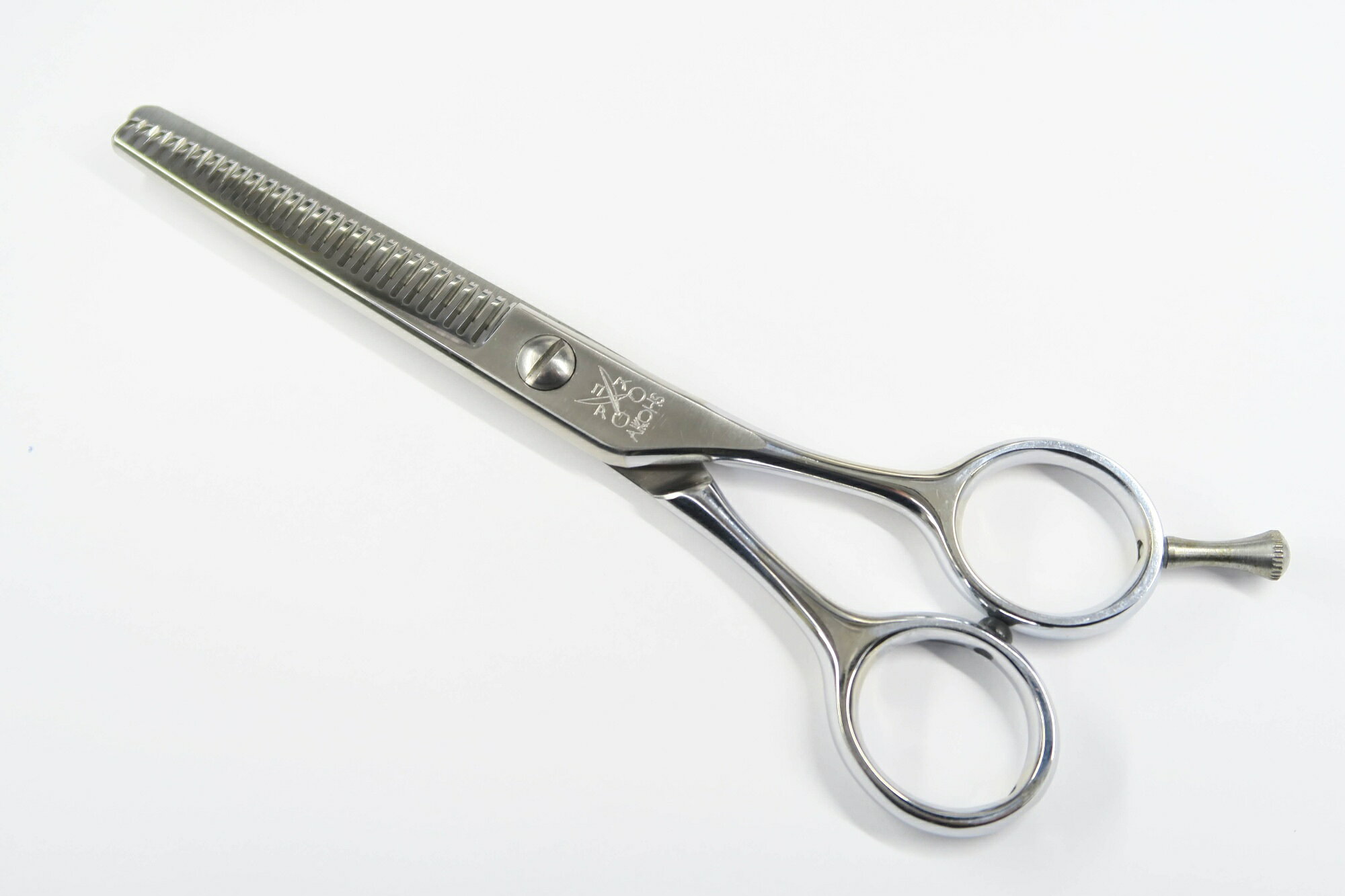 商品情報メーカーAKKOHS アコス型番A5528商品管理番号H-10638利き手 右利きはさみのタイプセニングハンドルメガネインチ数5.5重量(g)50.5カット率 % (約の数値)20状態ランクC切れ味買取した現状での出品となりますので...