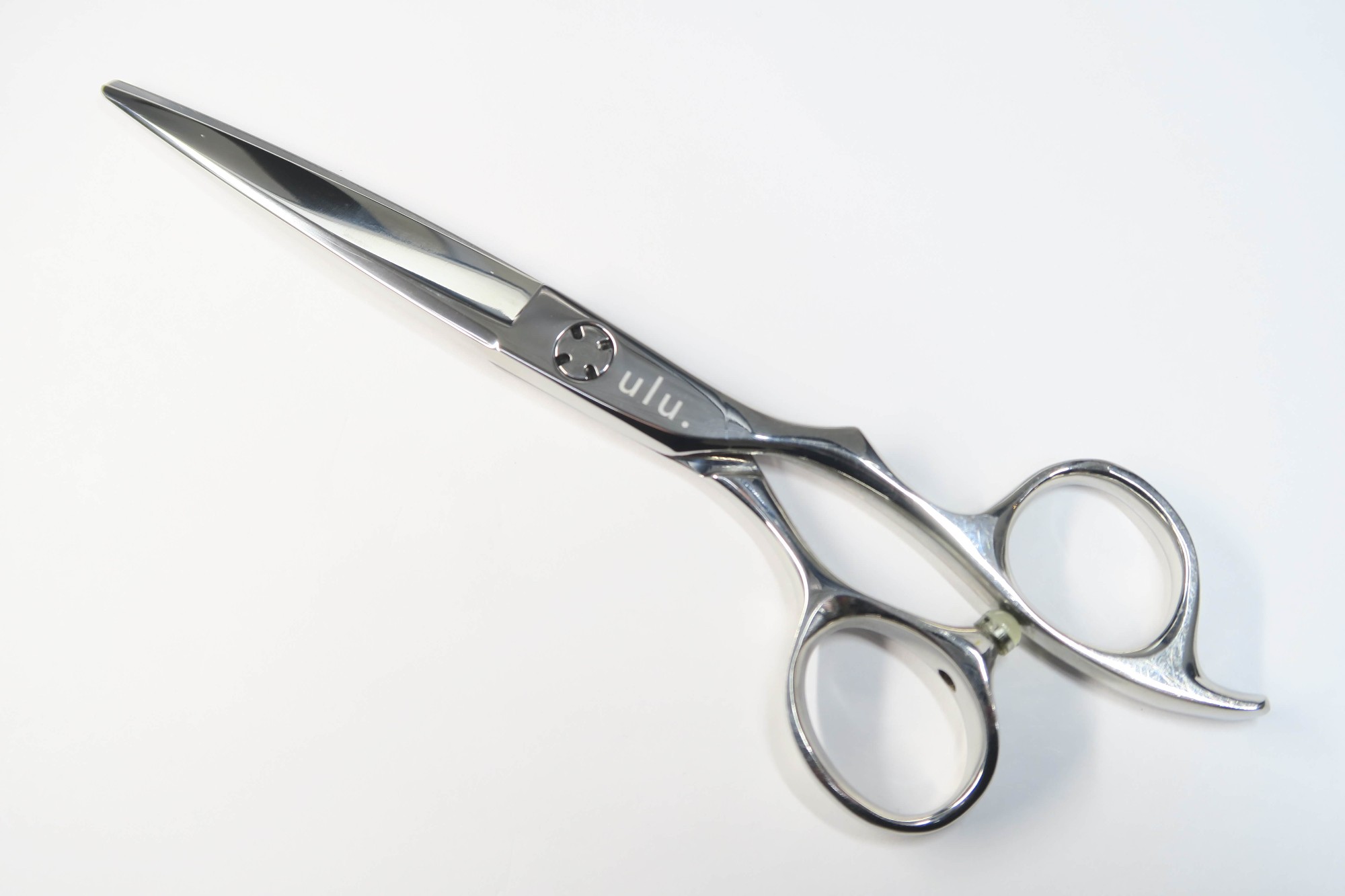 商品情報メーカーOKAWA PRO SCISSORS オオカワプロシザーズ型番Jag2 SGJ60-A商品管理番号H-10686利き手 右利きはさみのタイプシザーハンドル3Dハンドルインチ数6.0重量(g)59.5カット率 % (約の数値)...