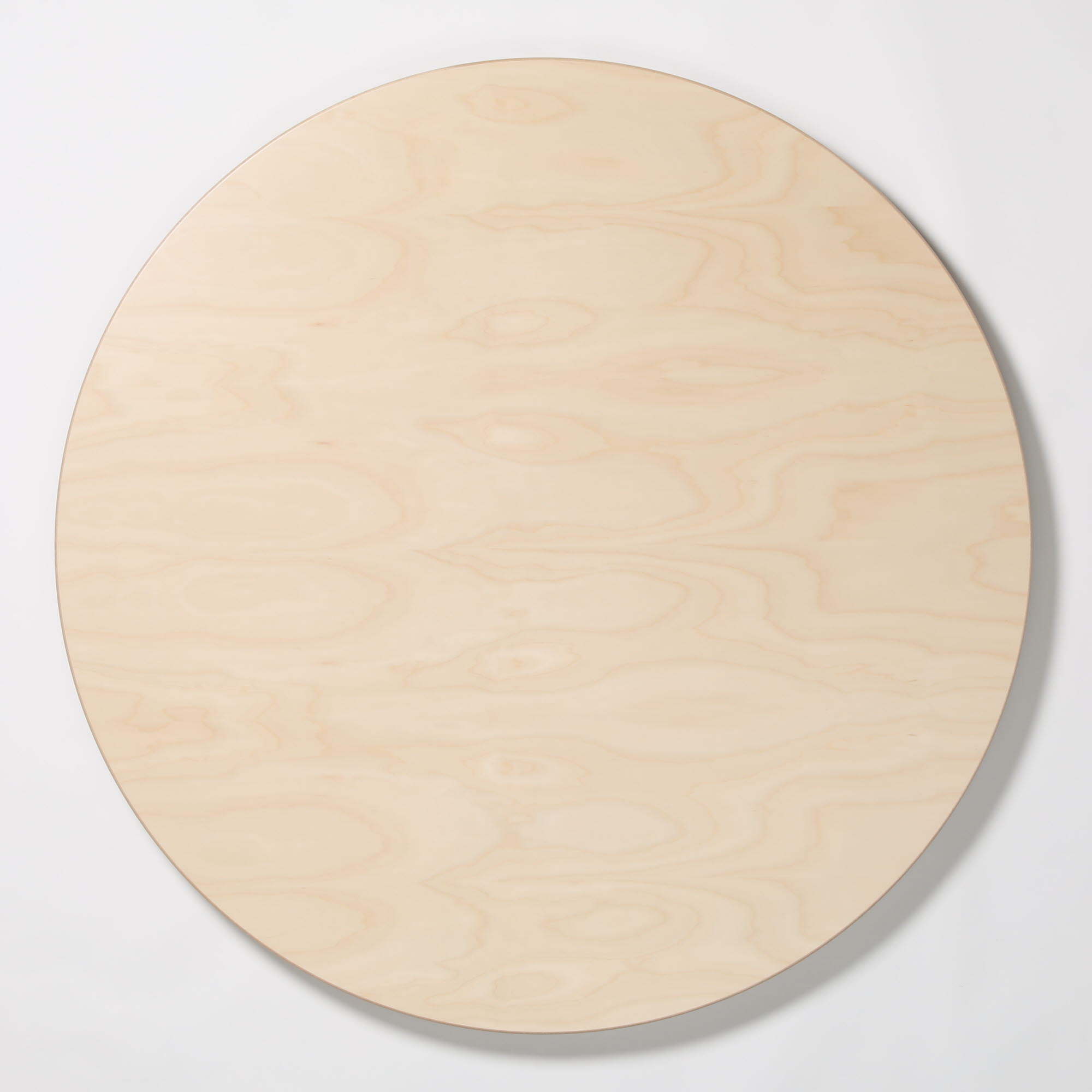 スペック 材質 バーチ（ラッカー塗装） 寸法 φ1250×H720mm / 天板厚み：50mm / 約28kg 生産国 天板：ドイツ（Made in Germany） / 脚：フィンランド（Made in Finland） 備考 組立必要：...