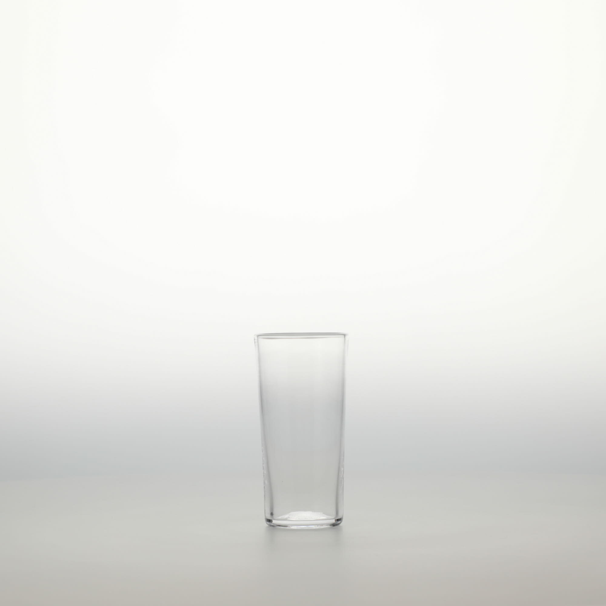 スペック 材質 ソーダガラス 寸法 φ52×H102mm / 102g 生産 Made in Japan 備考 刻印：fresco I.Raman 食器洗浄機：× 購入前に確認ください こちらの商品は共通して以下の特徴があります。 ・ヨレや...