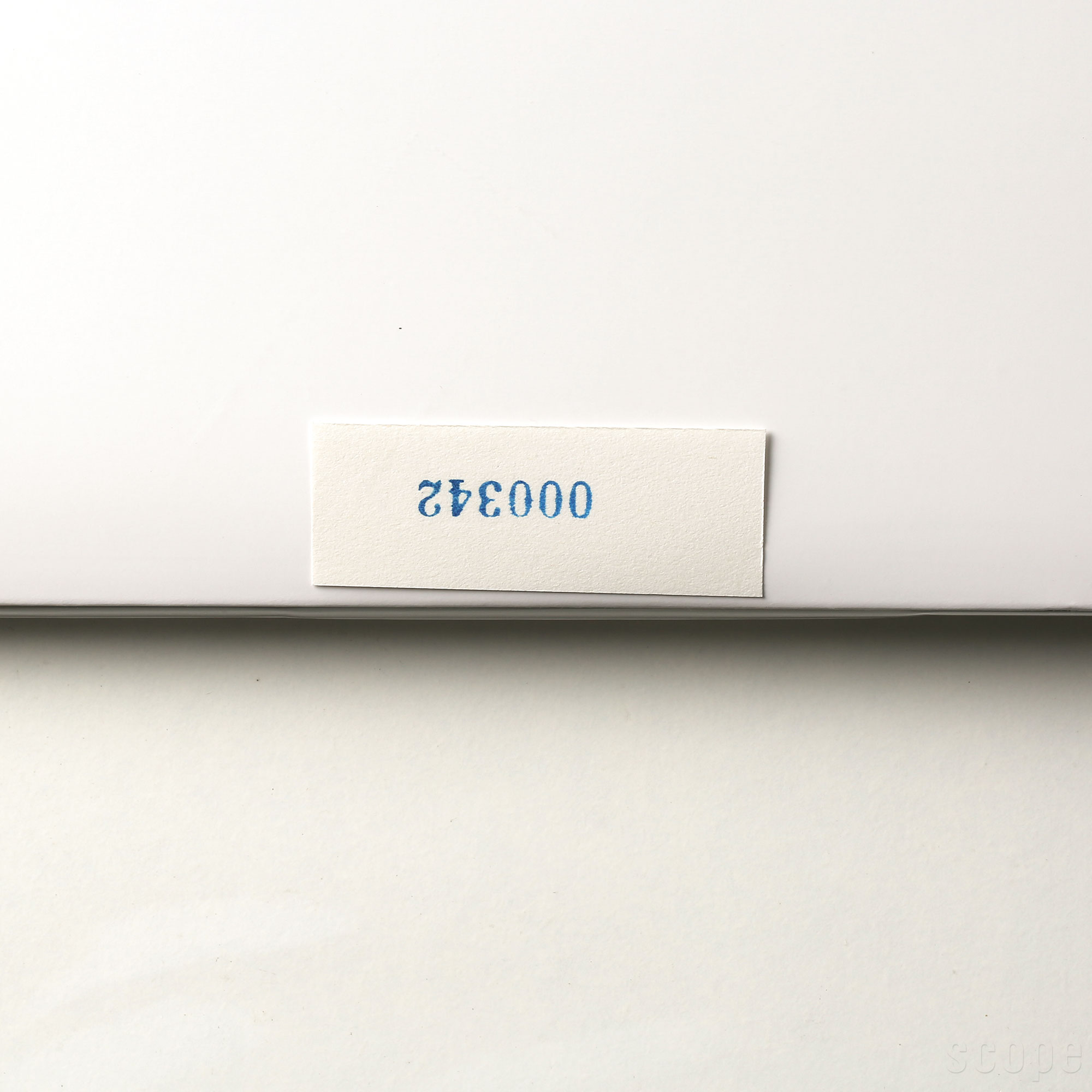 スペック 寸法 パッケージサイズ：314×312mm 備考 ナンバーがスタンプされた紙が同封されています。個別画像はそちらを撮影しています。