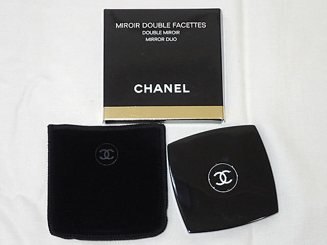 ●ランク：NS　未使用 ●色：ブラック ●付属品：箱・保存袋 　　　　サイズ:約H7cm×W7cm 　　　　両面タイプ。