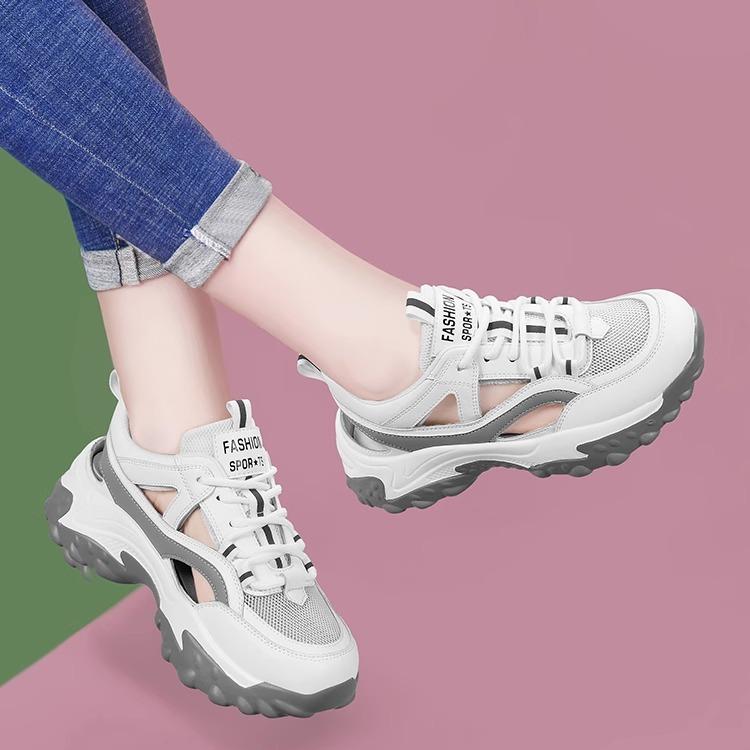 ・カテゴリ: スニーカー・スタイル: カジュアル・デザイン要素: クロスストラップ・つま先形状: オープントゥ・アッパー素材: デニム・性別: レディース・ヒールの高さ: フラット (0～1cm)・柄: 無地・カラー展開: 灰白・サイズ展開...