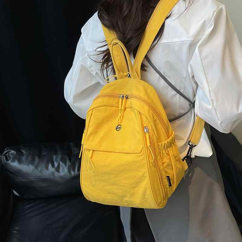 ・カラー展開: グレー、イエロー、グリーン、ブラック・性別: ユニセックス・適用シーン: デイリーユース・主な素材: ナイロン・スタイル: クロスボーダーファッション・生地特徴: 撥水加工・容量: 20L未満・機能: 通気性・PC収納サイズ...